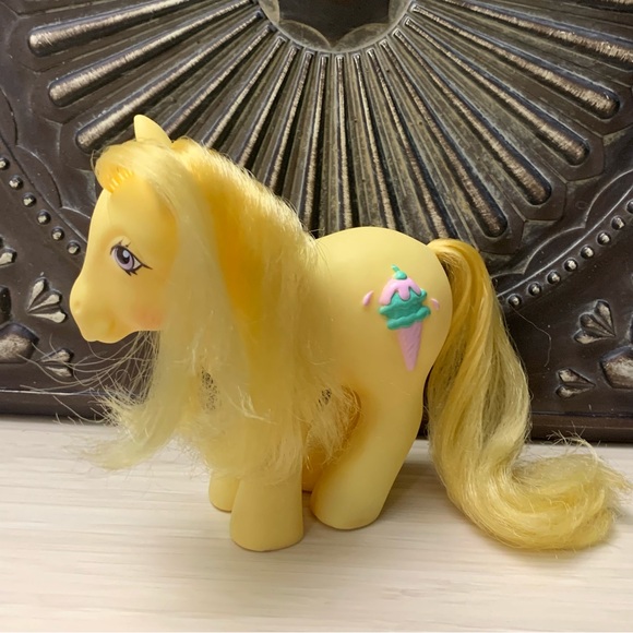 My Little Pony | Toys | Vintge My Little Pony Swirly Whirly Yellow Ice ...